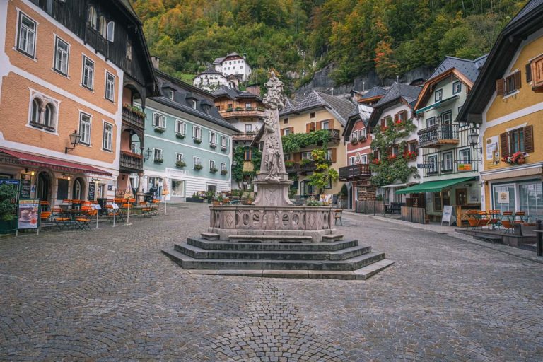 Explore Hallstatt: 11 Essential Experiences & Sights